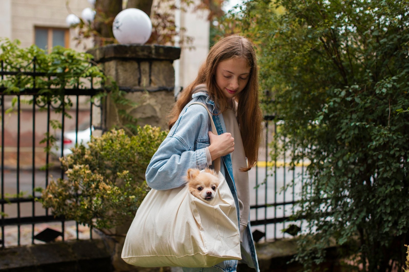 25 SIMPLE WAYS TO ADOPT A GREEN, SUSTAINABLE LIFESTYLE - GO GREEN GO SMART